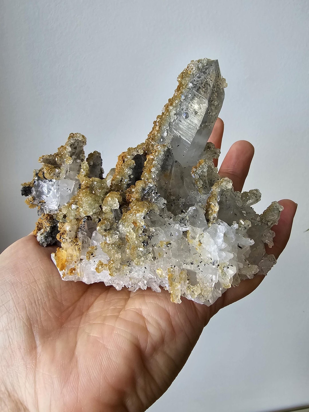 1.3g(600g) Rare Apophyllite on Quartz Cluster - From Hubei - Etsy