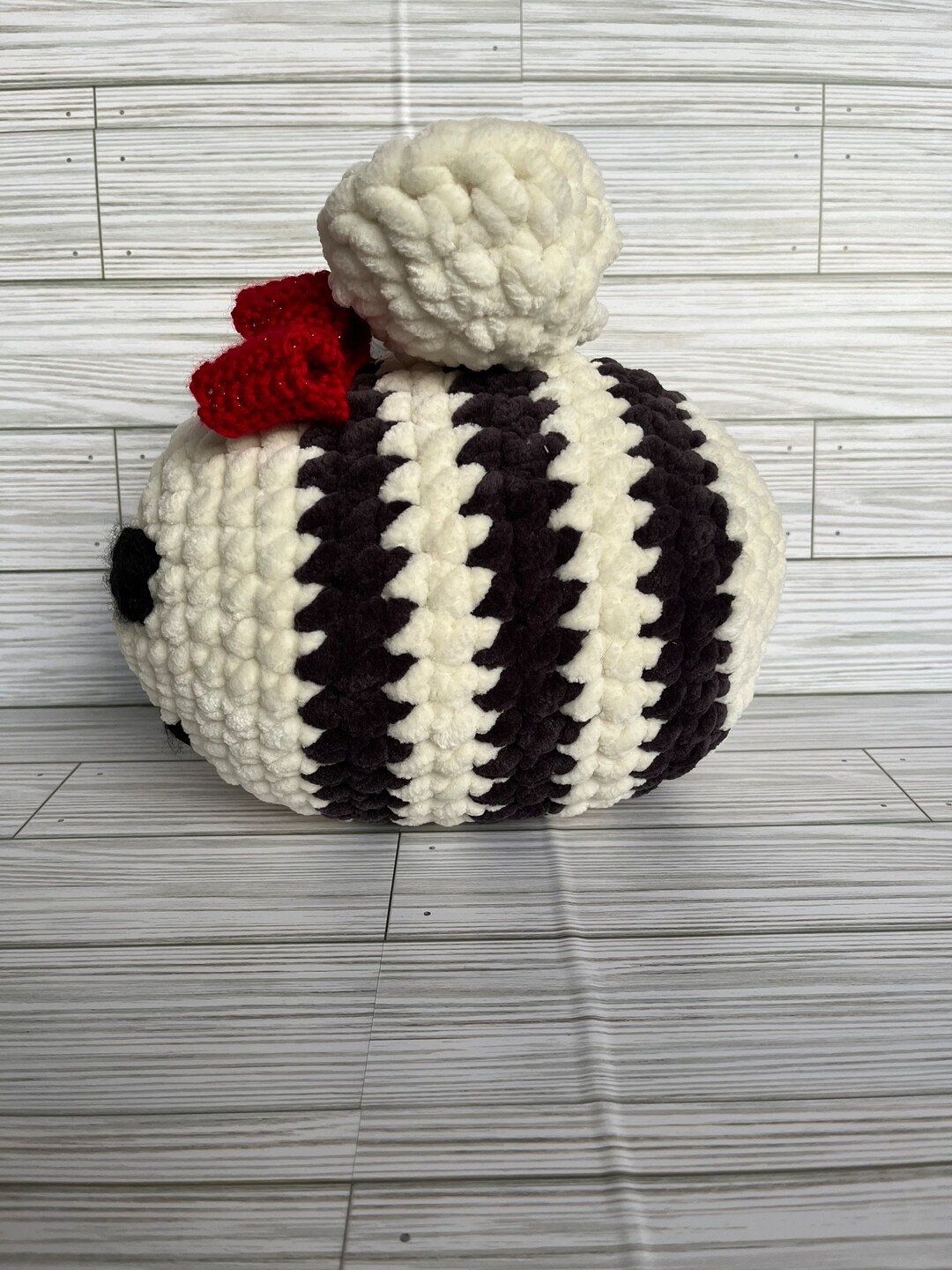 Crochet JUMBO Skeleton Bee - Etsy