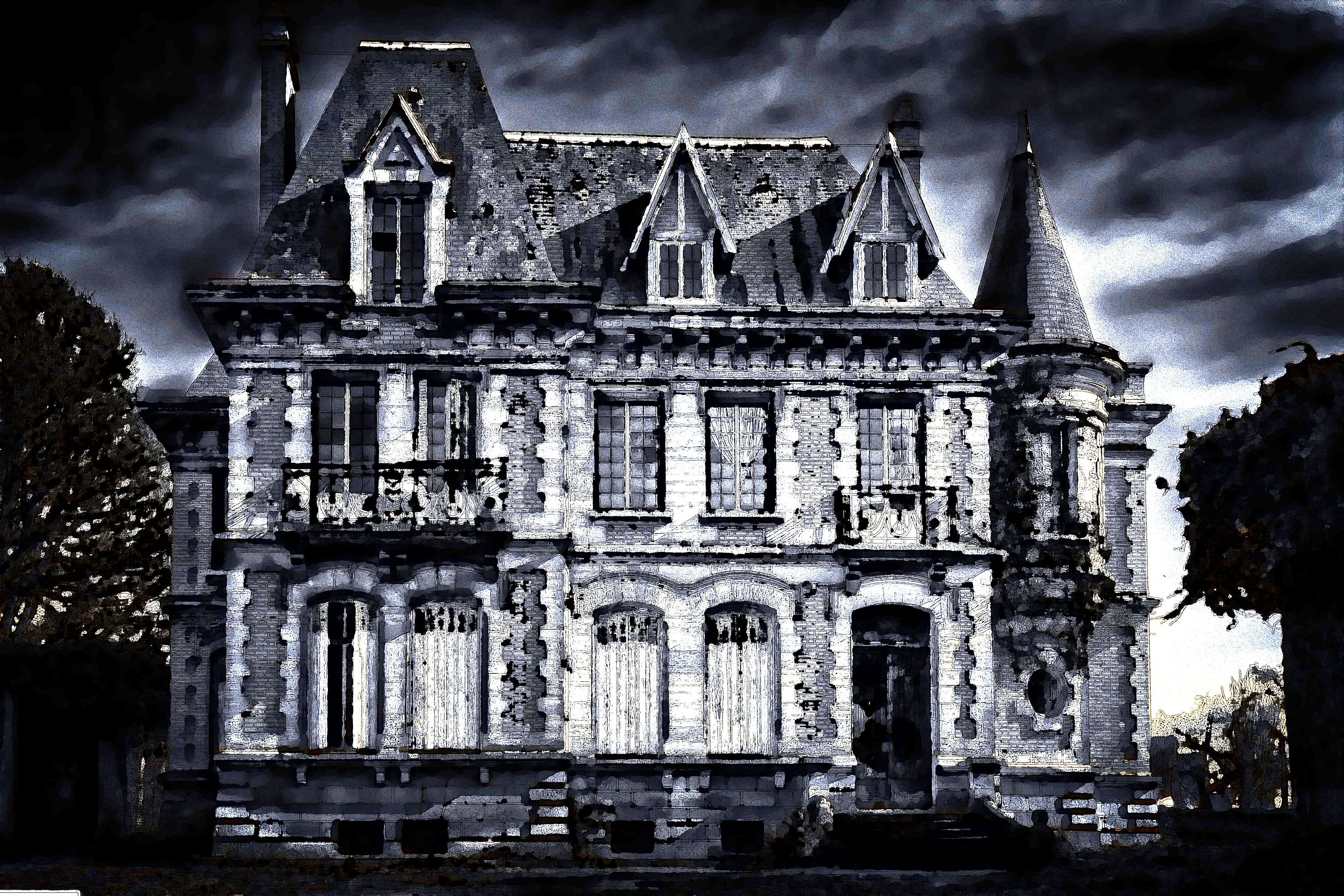 Spooky Haunted House Image for Halloween: Digital Download for ...