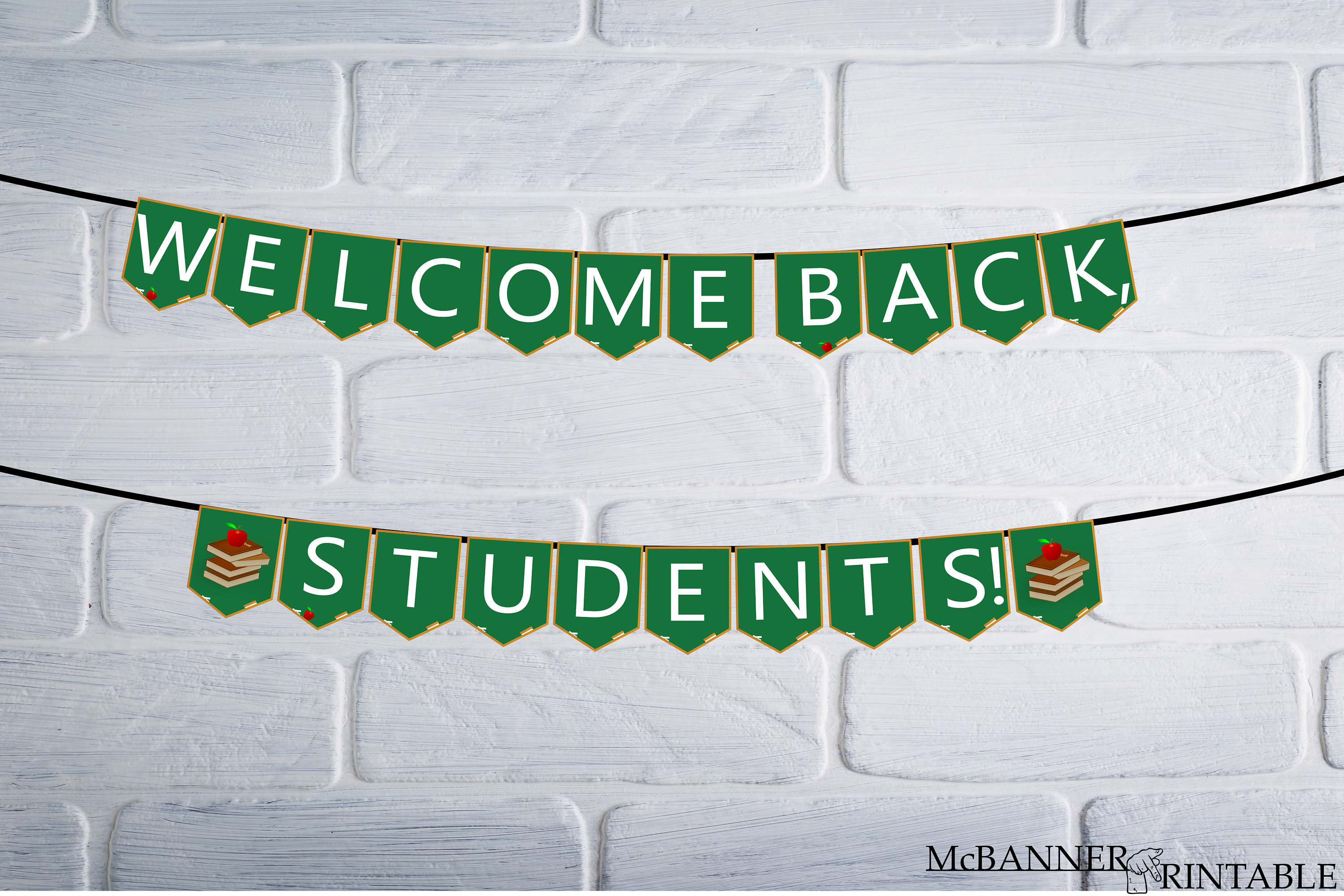 Welcome Back, Students Teacher Welcome Sign Classroom Chalkboard Back ...