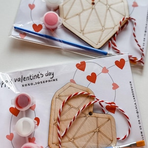 Valentine's Day Wooden Heart Craft Kit: Personalized Kids Classroom ...