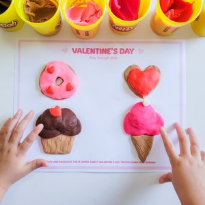 Valentines Day Play Dough Mats Printable - Play Dough Activity Gift for ...