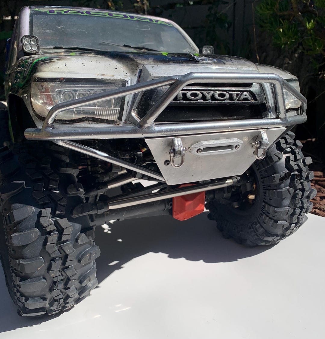 Axial SCX6 Powder Coated Solid Steel With Polished Aluminum Skid Plate ...