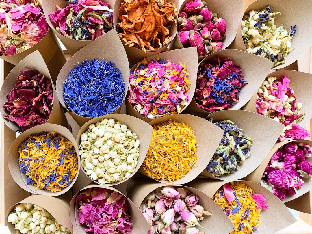 Wedding Confetti With Customized Biodegradable Glassine Bags ...