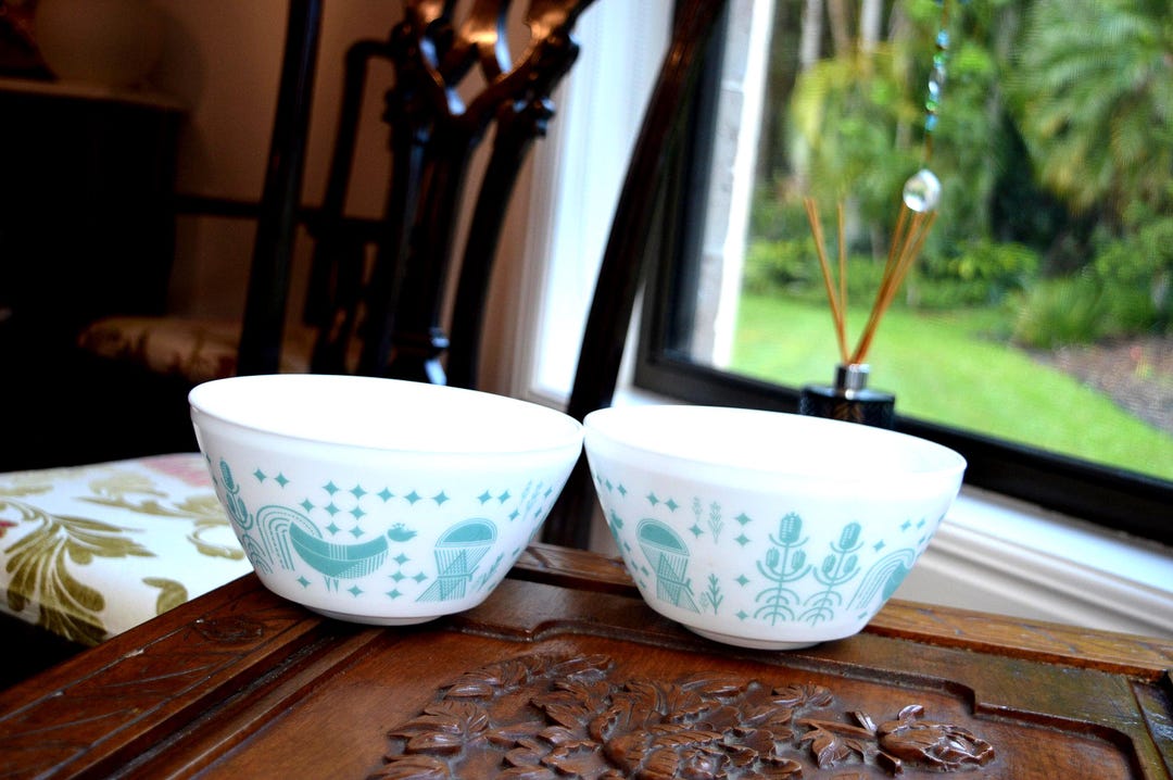 Two Vintage Milk/ Opal Glass Mixing Bowls "rise 'n Shine" Pattern by ...