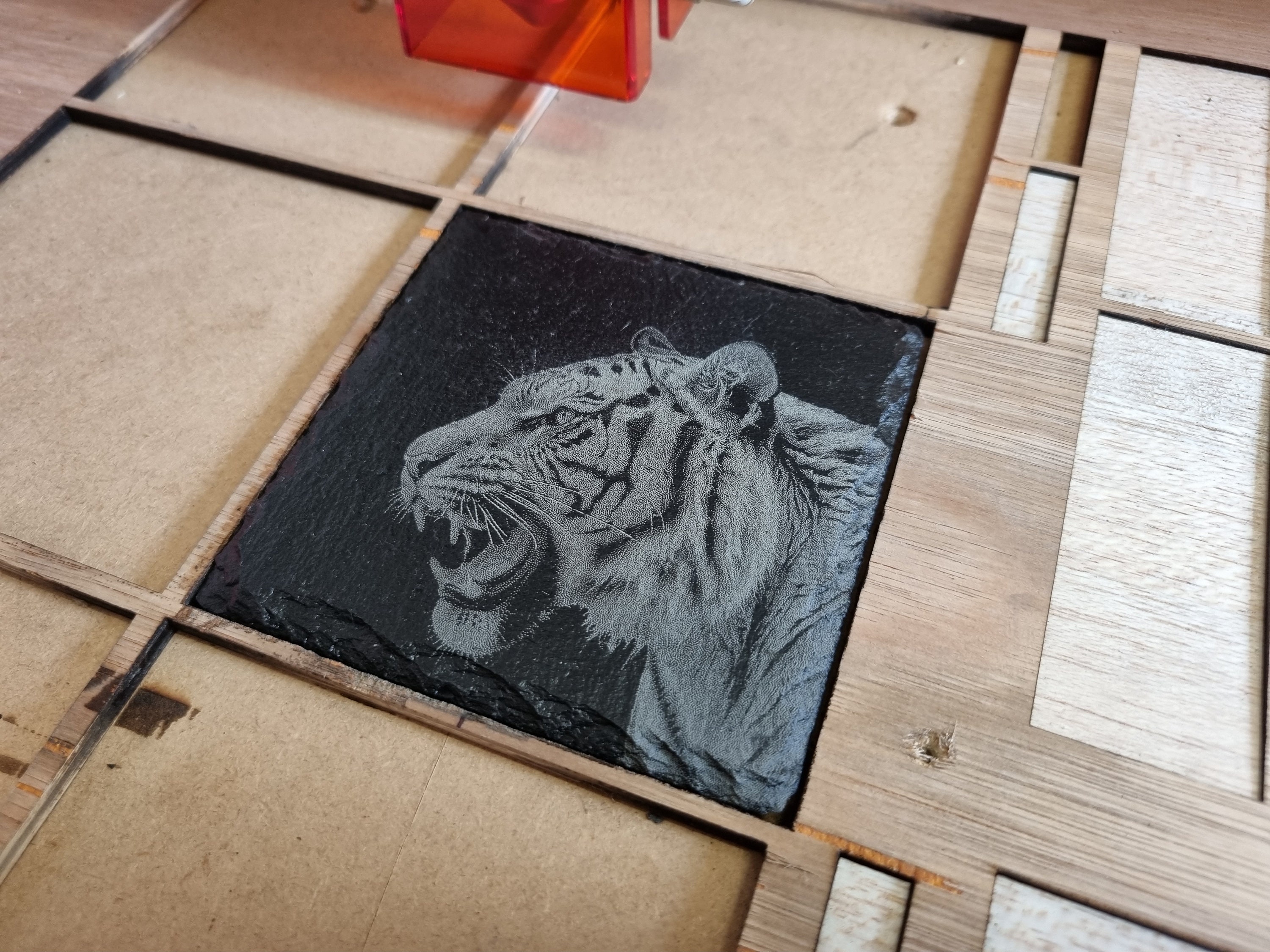 Artistic Roaring Tiger PNG / PNG Laser File for Slate / Digital Design ...