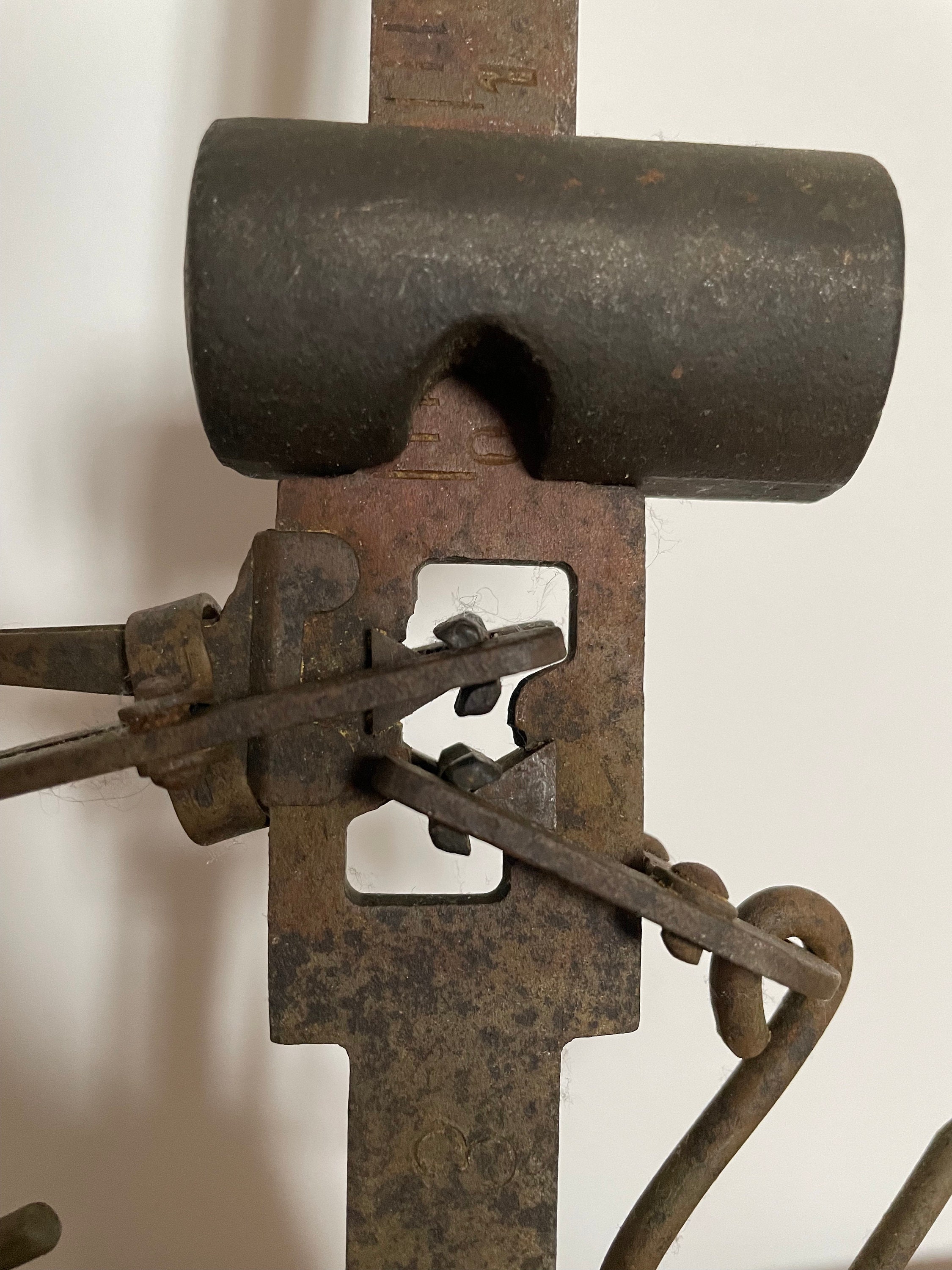 Vintage Cast Iron Hanging Balance Scale Collectible Vintage Weighting ...