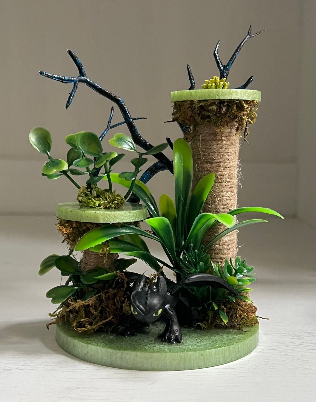 A Jumping Spider Enclosure Play Set, Toothless Themed Spider Decor. - Etsy