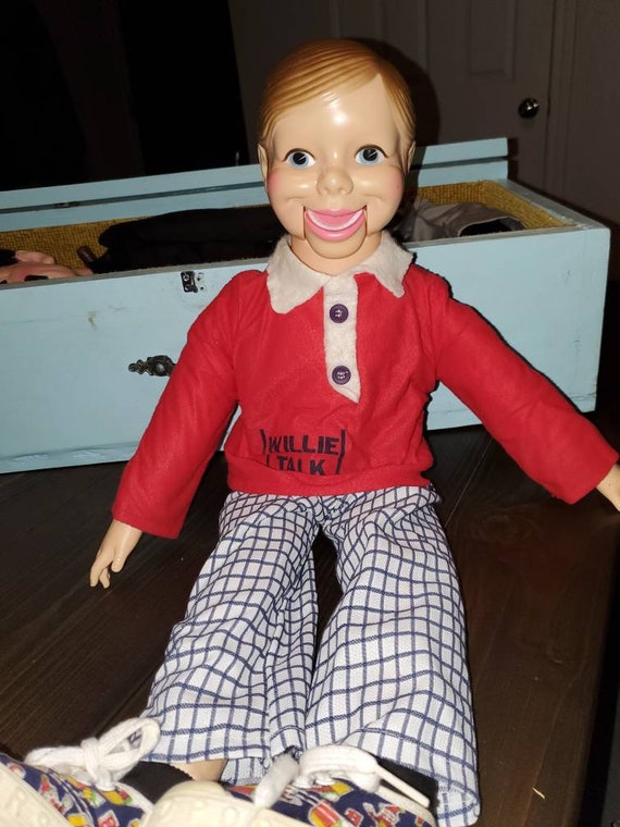 Willie Talk Ventriloquist Dummy Pull String