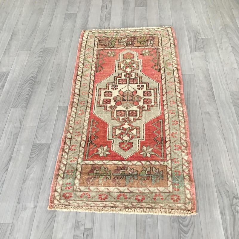 2x4 Runner Rug - Etsy