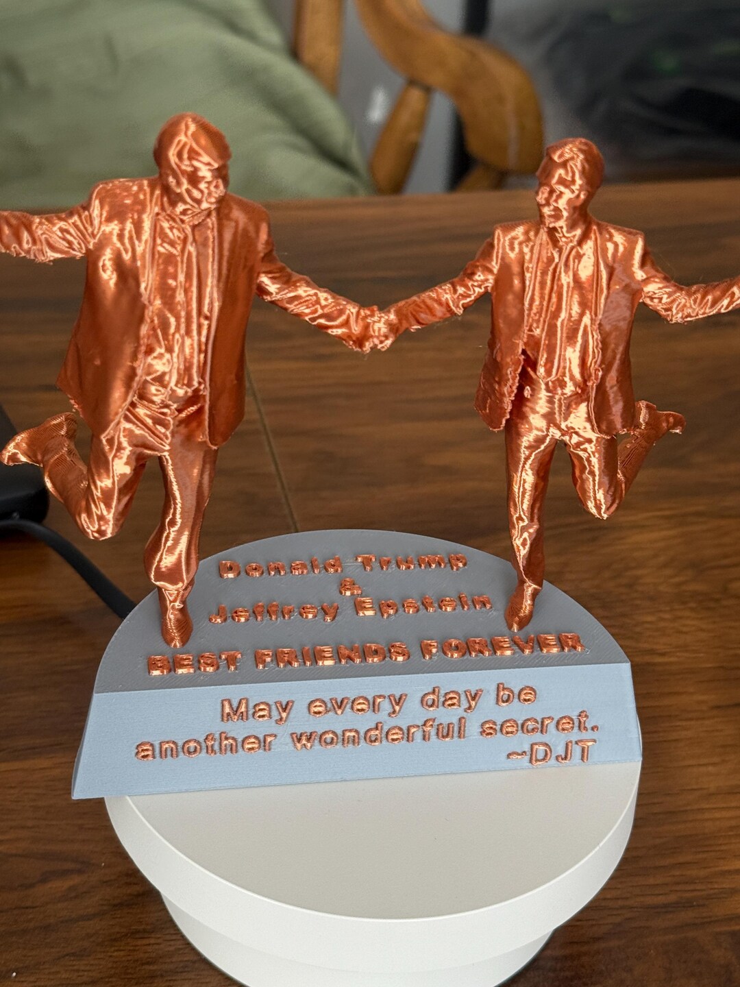 Friendship Statue - Donald Trump and Jeffrey Epstein - 2025 - Etsy