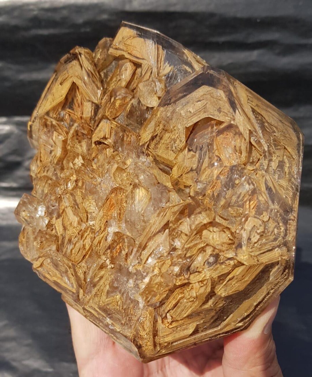 1.4kg Super High Grade Clay Inclusion Window Quartz Cluster Having ...