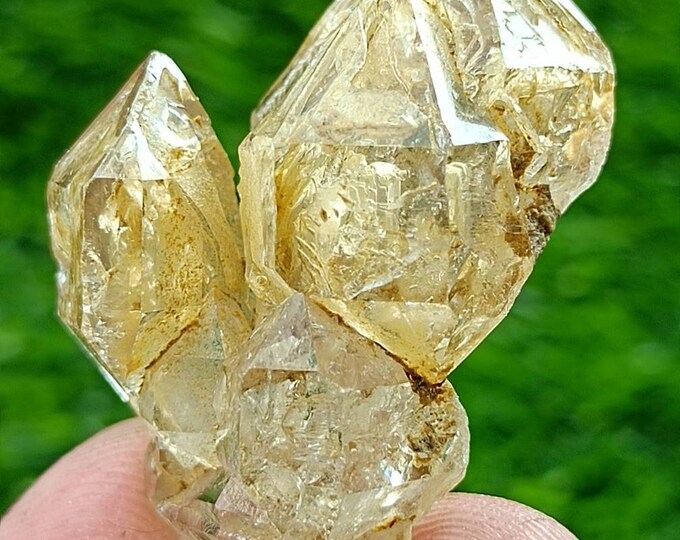 Fenster Window Quartz Crystal With Clay Inclusion 18g - Etsy