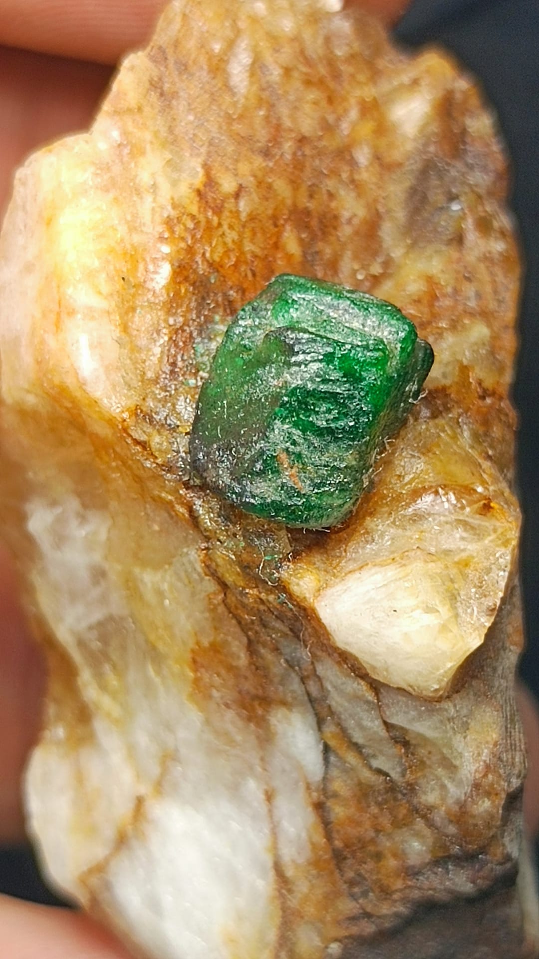 Emerald Crystal on Albite Matrix From Swat Valley Pakistan #48 Grams - Etsy