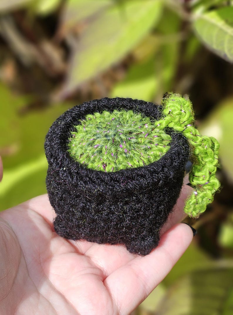 Witch Potion Cauldrons / Handmade Mini Sparkly Potion Pot / Small ...