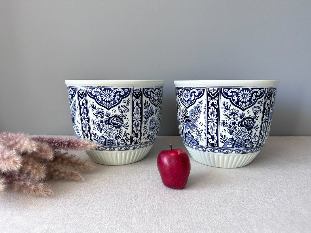 Vintage XL Pair of DELFT Blue Planters 9.5 Diameter, Royal Sphinx ...