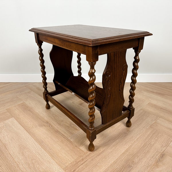 Magazine Rack Table - Etsy