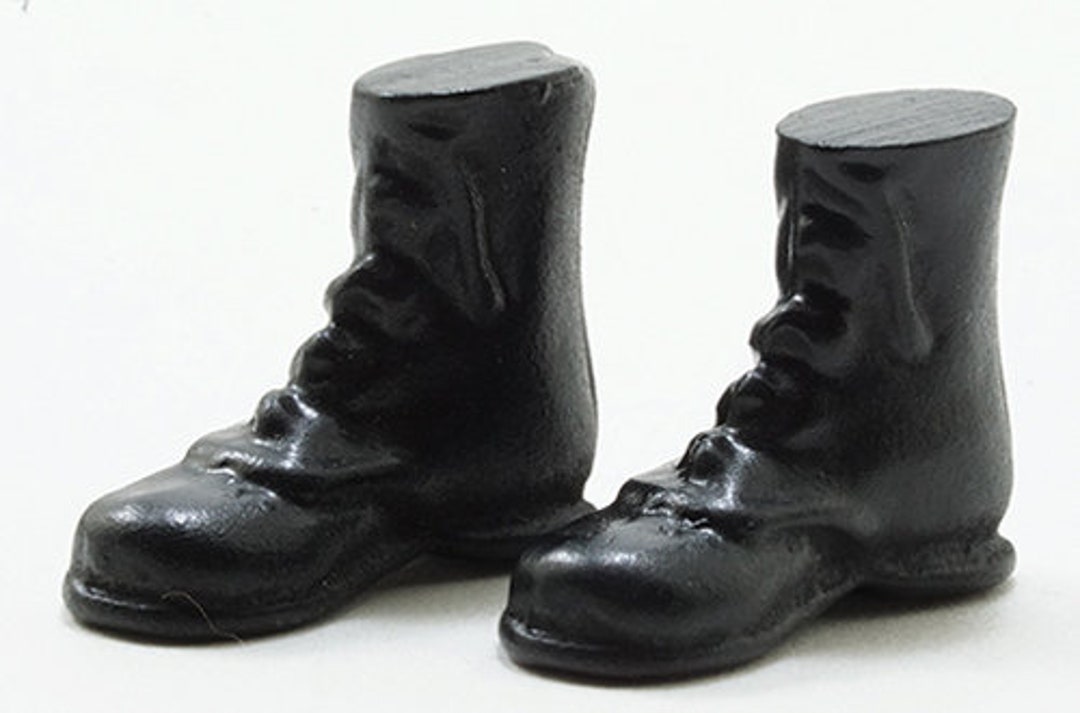1:12 Scale Hiking Boots International Miniatures by Classics Quality ...