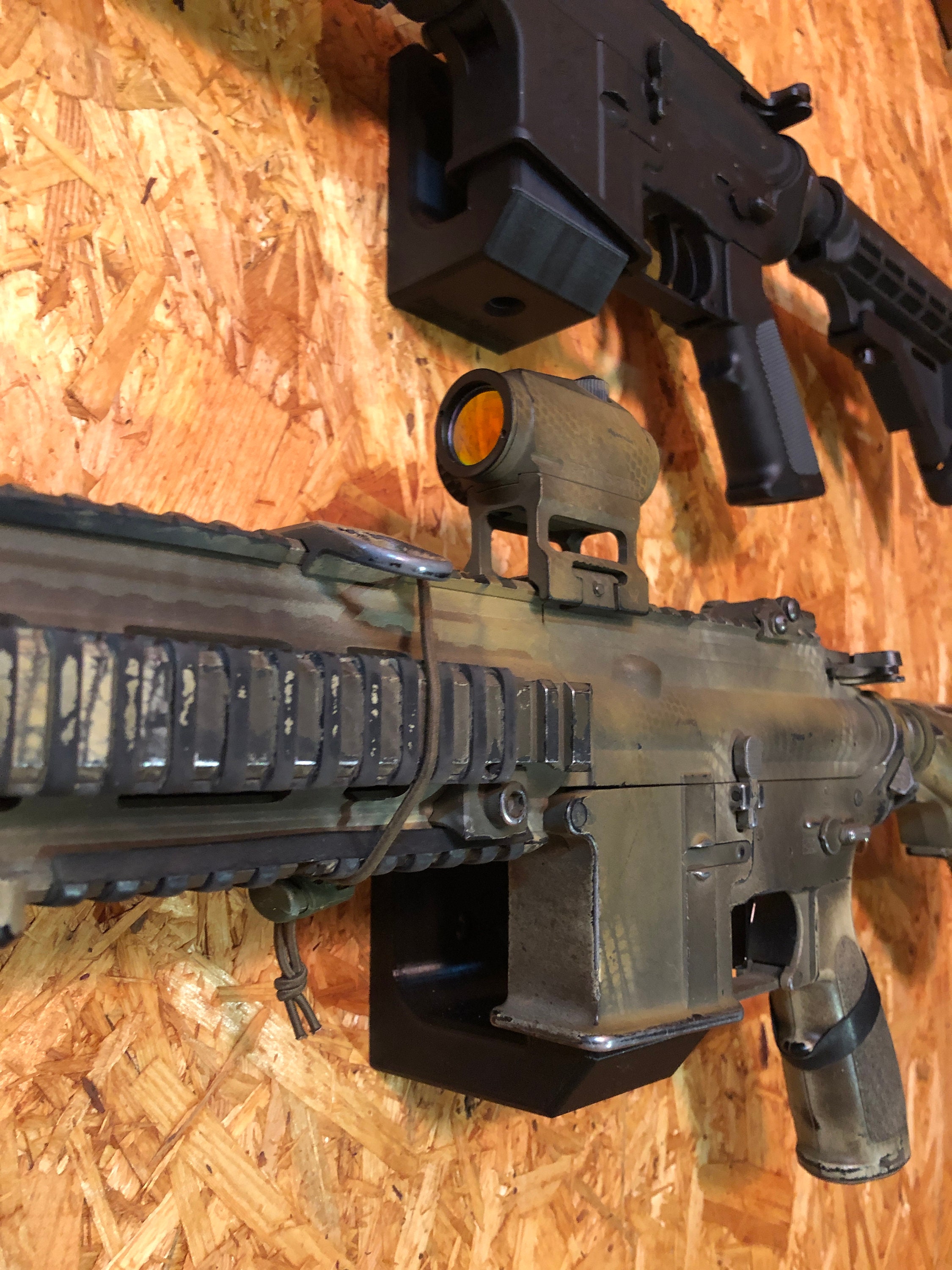 Ar-15/hk416 Rifle Wall Mount customizable Distance - Etsy