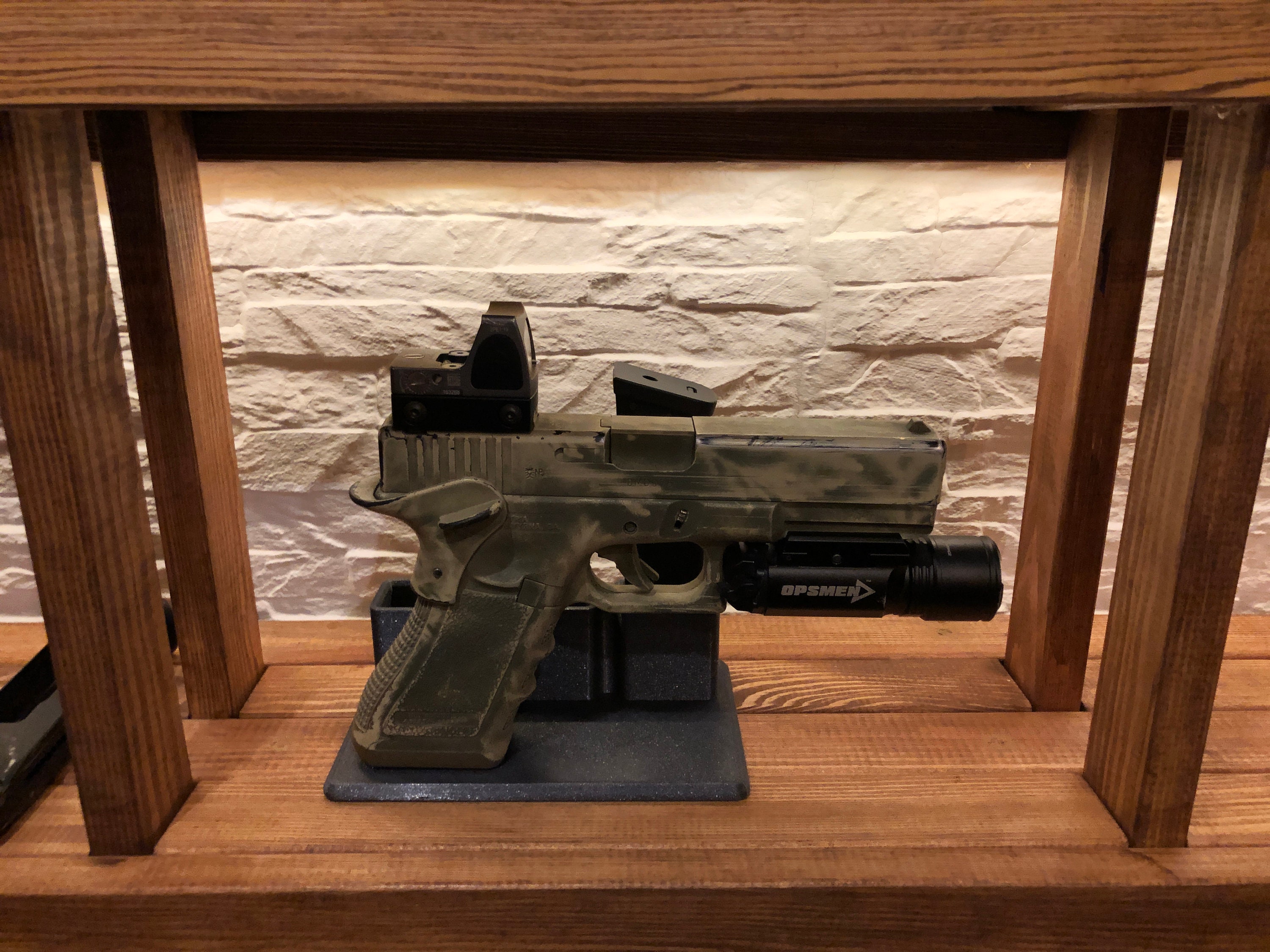 Handgun Display Stand multiple Pistols Options - Etsy