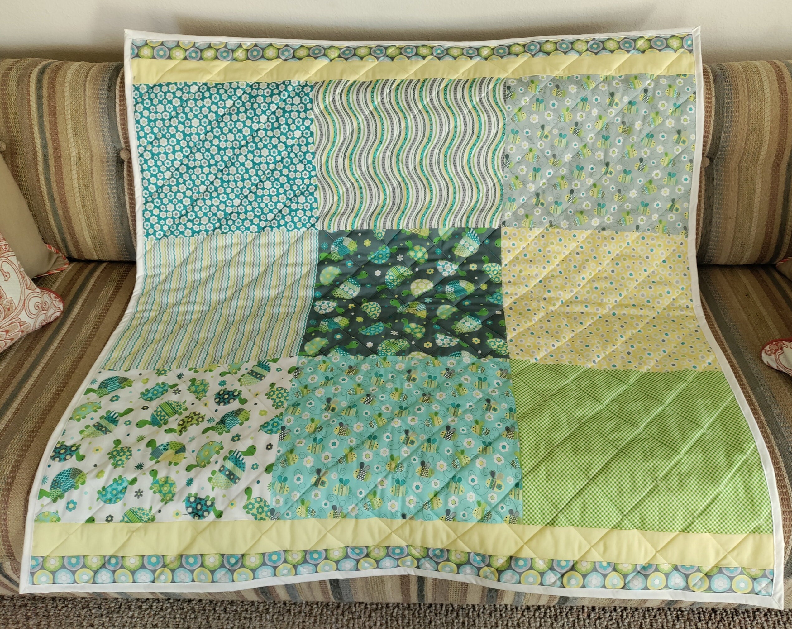 Turtles & Bees Patchwork Baby/child's Quilt - Etsy