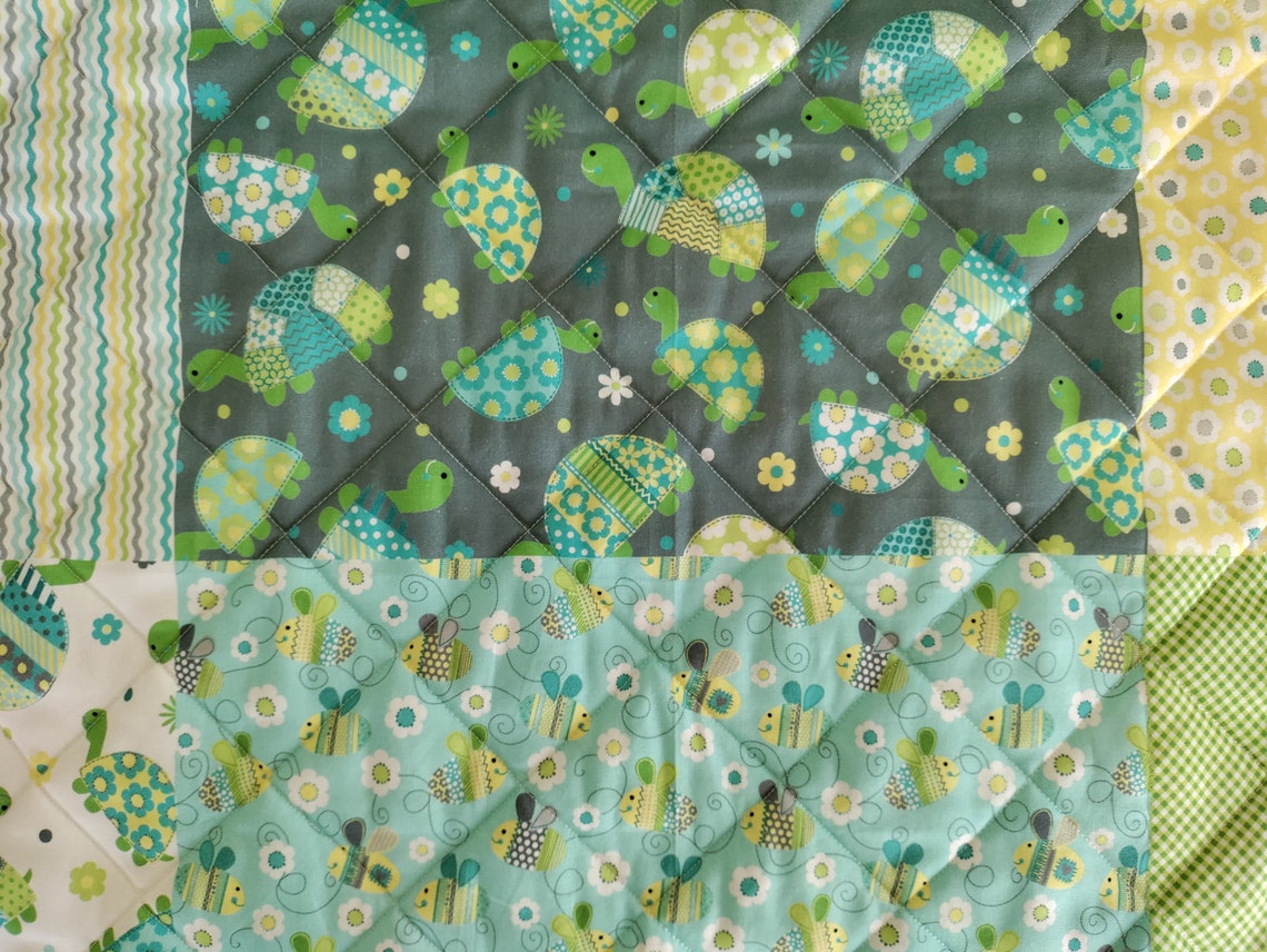 Turtles & Bees Patchwork Baby/child's Quilt - Etsy