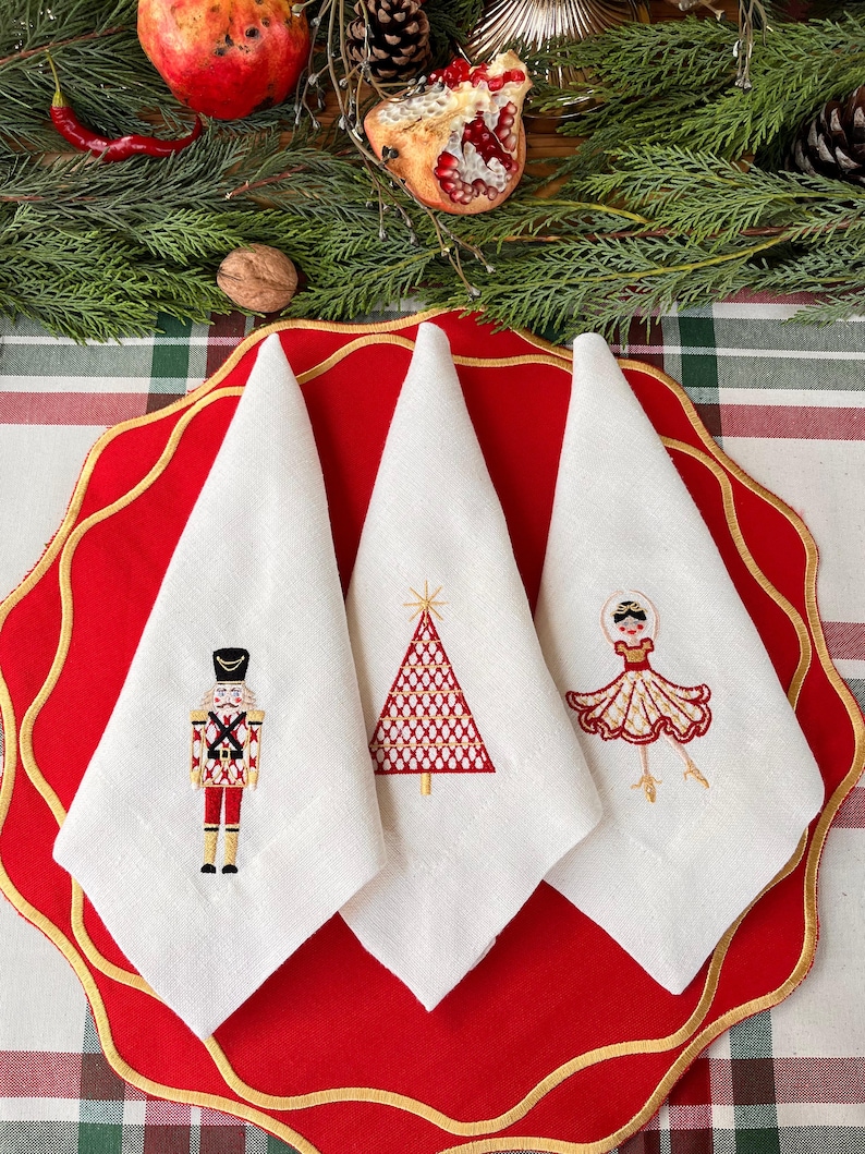 Nutcracker Ballerina and Christmas Tree Linen Napkins - Exquisite ...