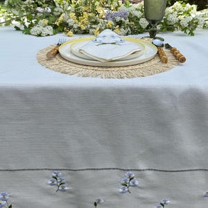 Embroidered Daisy Tablecloth – Linen Tablecloth With Hemstitch | Spring ...