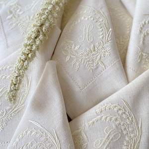 Personalized Linen Napkins Lily-of-the-valley Wedding Napkins Wedding ...