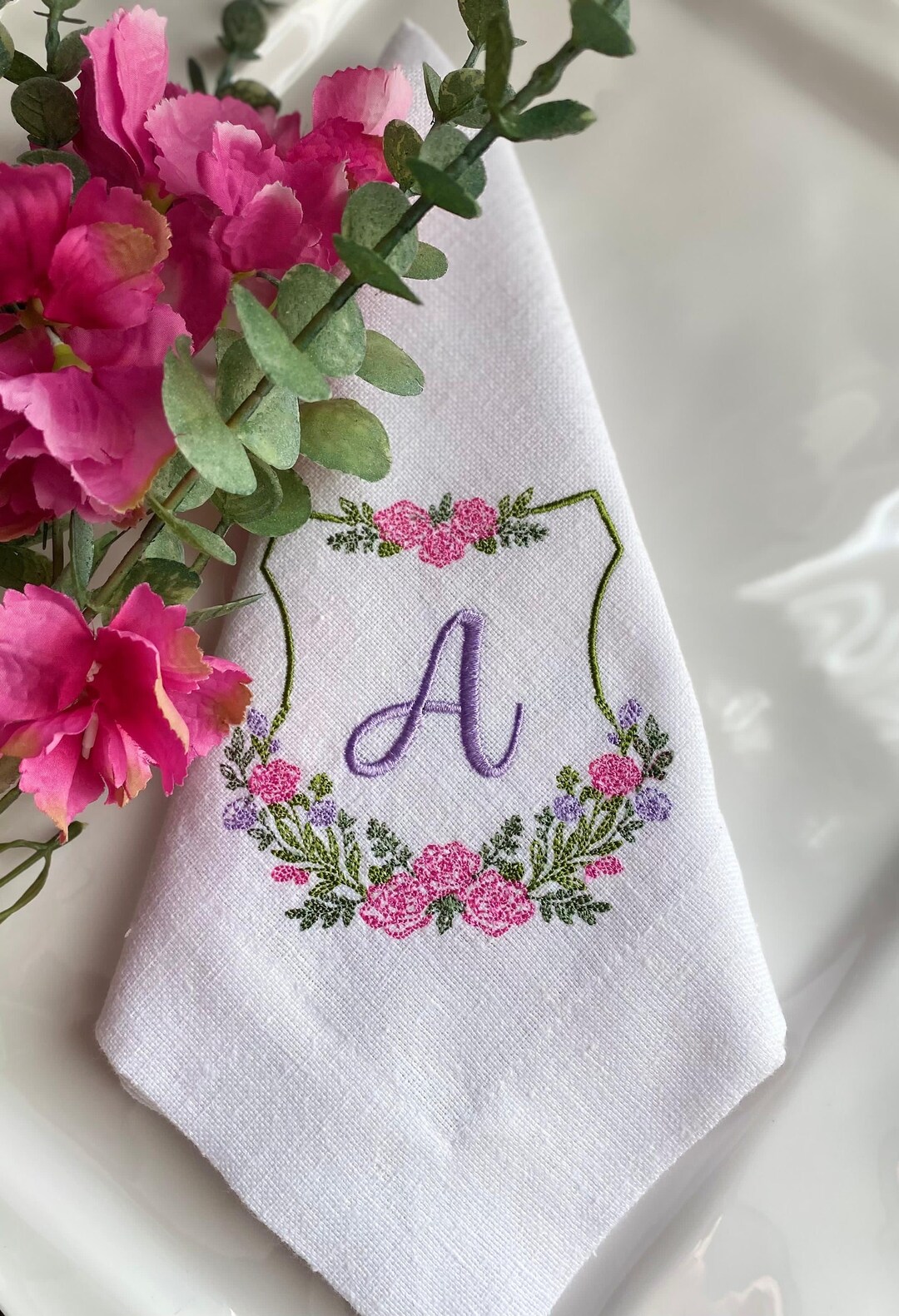 Exquisite Embroidered Florence Crest Linen Napkins - Personalized ...