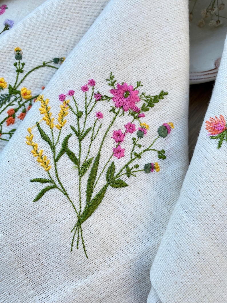 Embroidered Wildflower Napkins Easter Decor Botanical - Etsy