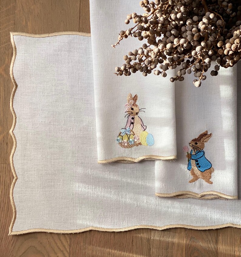 Peter Rabbit Easter Napkins Embroidered Linen Napkins easter Tablescape ...