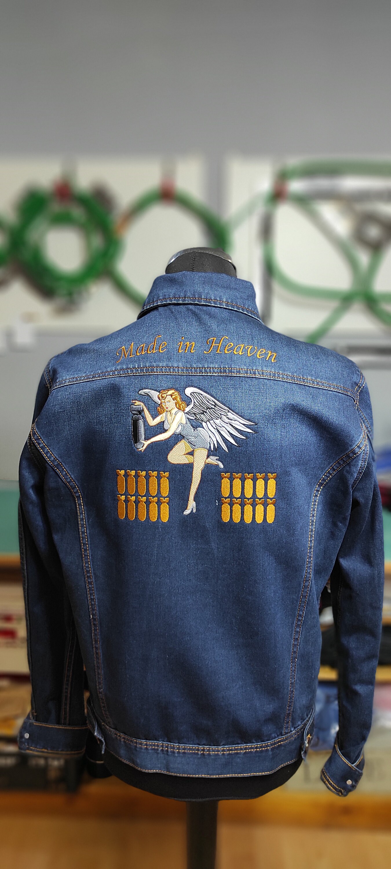 Diseño de bordado Resident Evil Made In Heaven ENORME - Etsy España