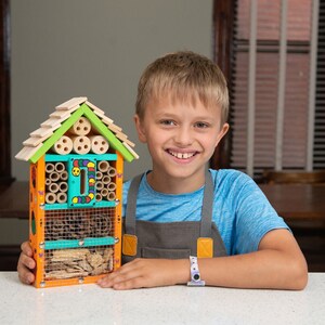 Bee Hotel - Etsy