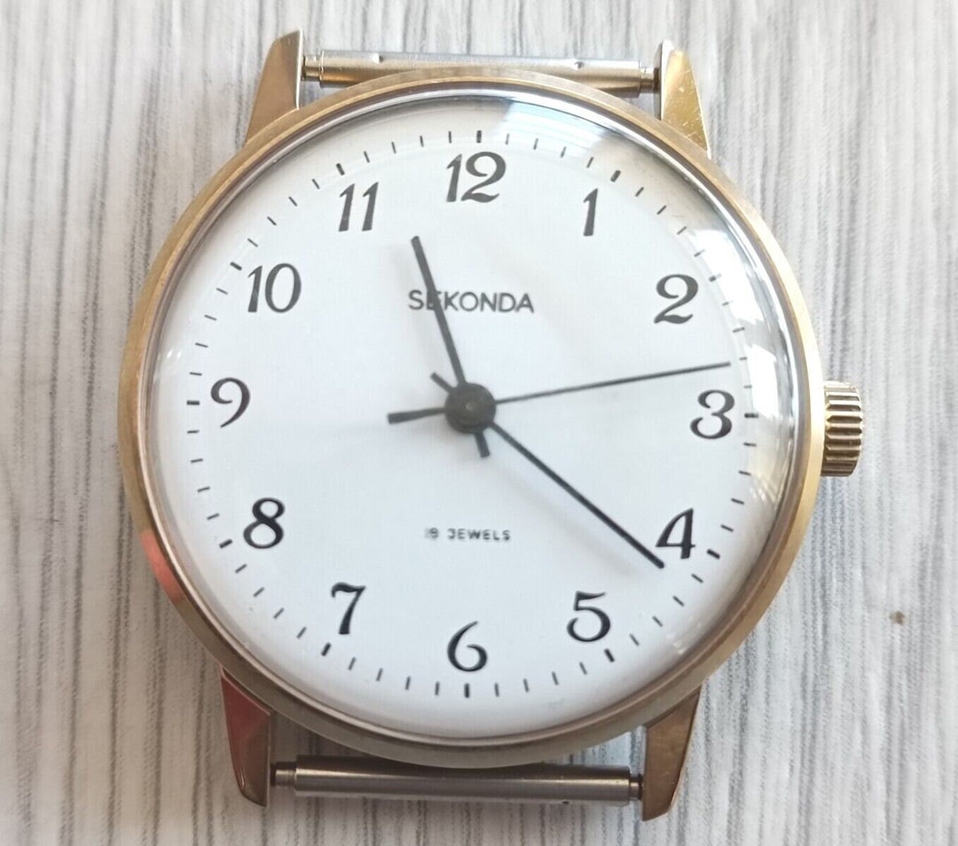 Wrist Gilded Watch of the USSR "seconda" 19 Stones. - Etsy