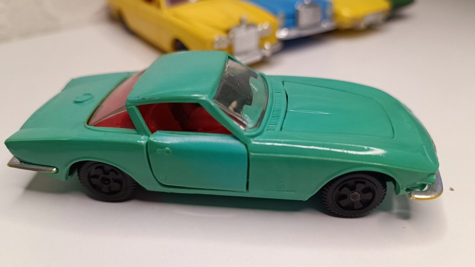 Plastic Models of Mercedes,corvette,bertone,rolls-royce,made in the ...