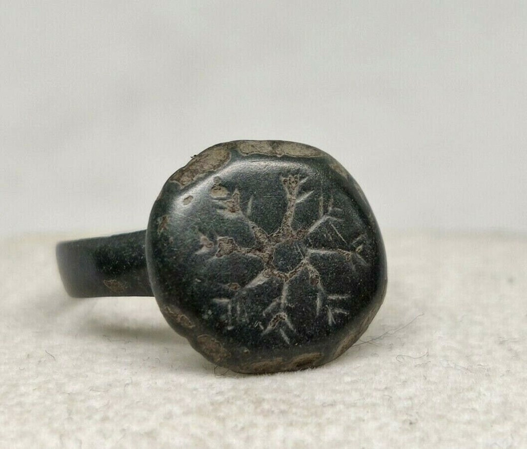 Ancient Roman Bronze Ring With an Ornament. - Etsy