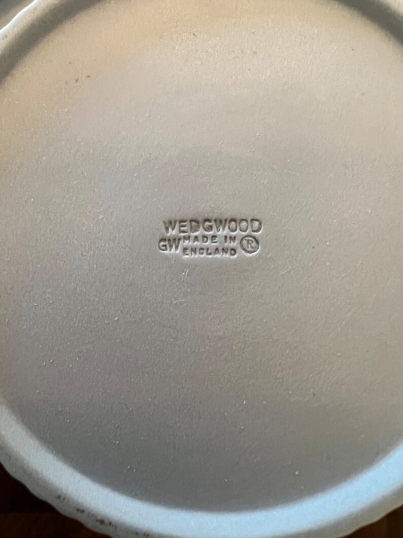 Wedgwood Jasperware Classic Blue Neo Classical Box - Etsy