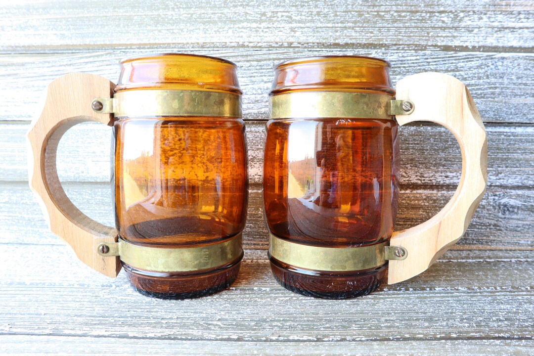 Vintage 1960's Amber Glass Barrel Barware Mugs With Scalloped Wooden ...