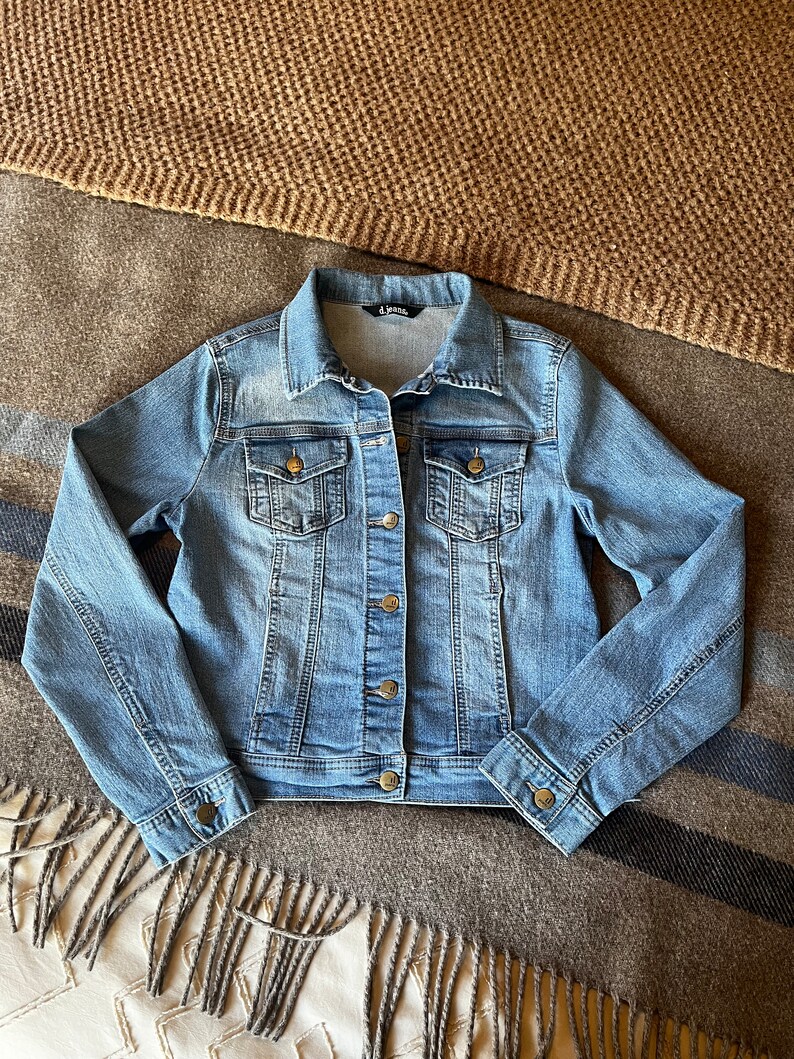 This D Jeans Brand Denim Jacket is a Size Medium, Light Blue Soft and ...