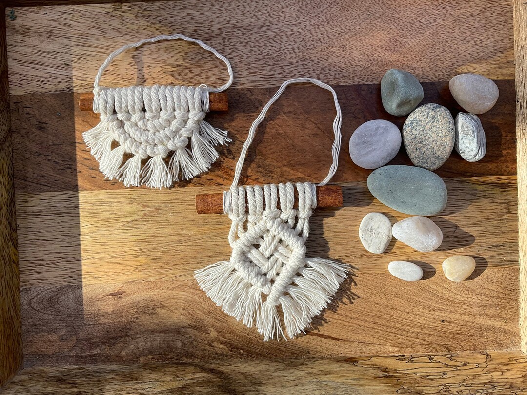 White Handmade Cinnamon Stick Macrame Ornaments | Mini Macrame Wall ...