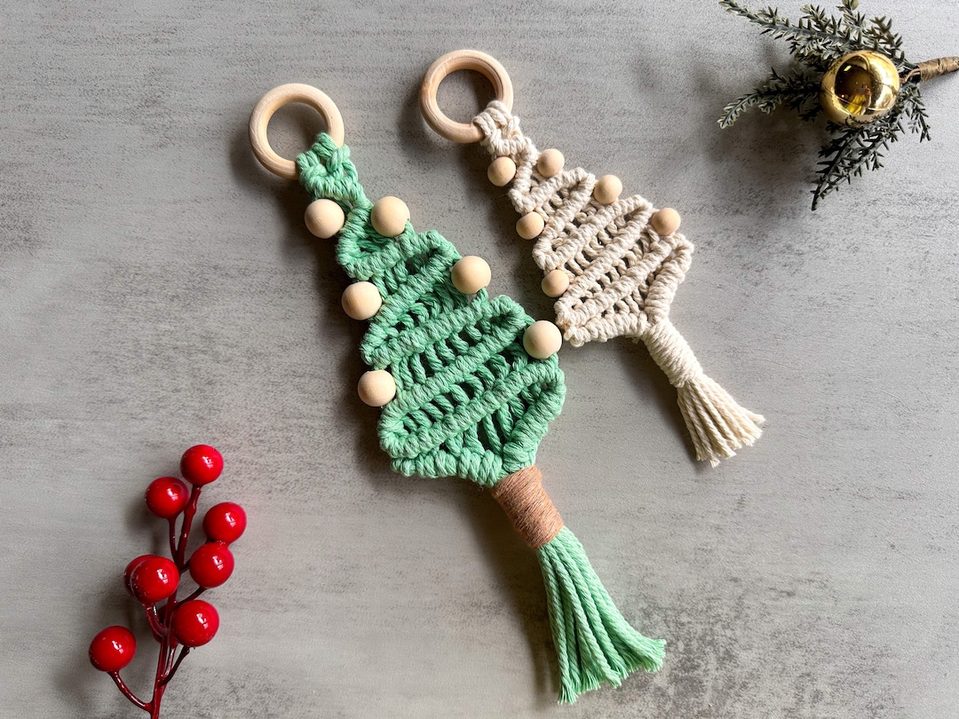 Mini Macrame Christmas Tree Wall Hanging | Macrame Christmas Tree ...