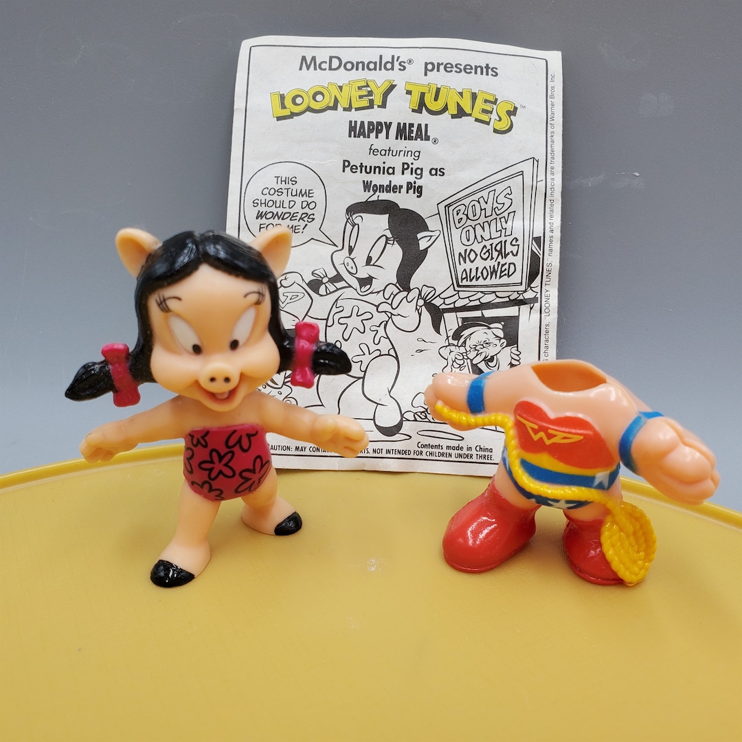 Wonder Woman Petunia Pig Pvc Figure Removeable Outfit Looney - Etsy
