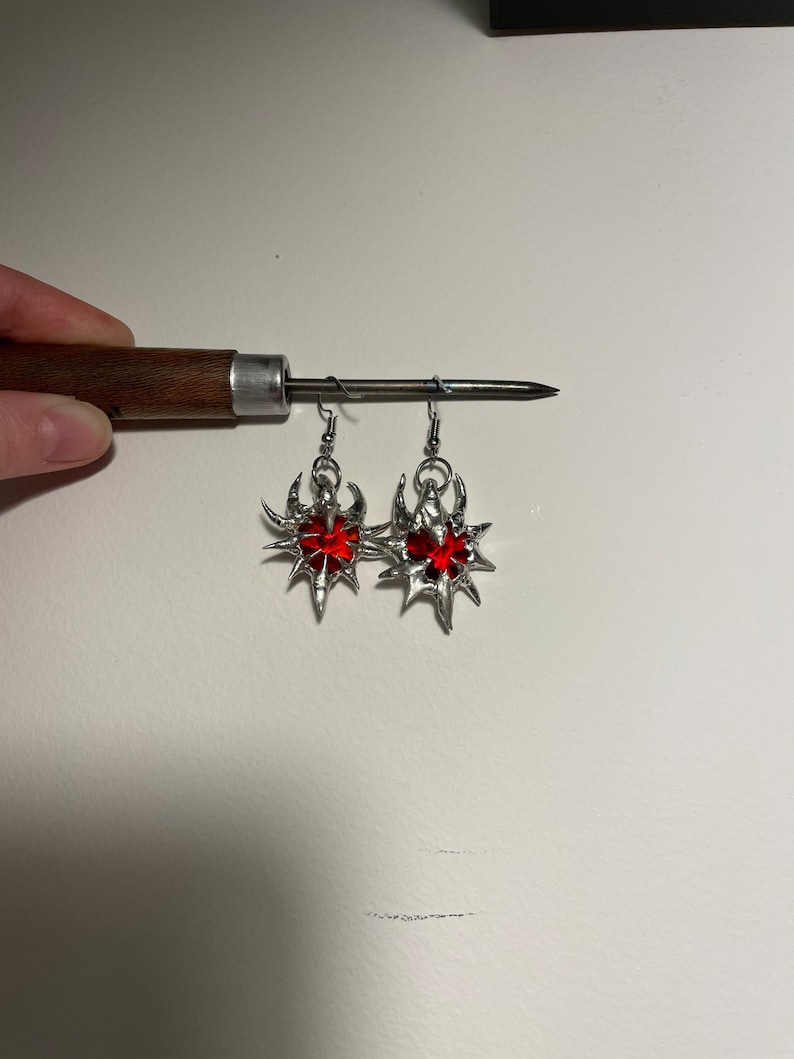 Corazones Con Pinchos Y Cuernos - Etsy