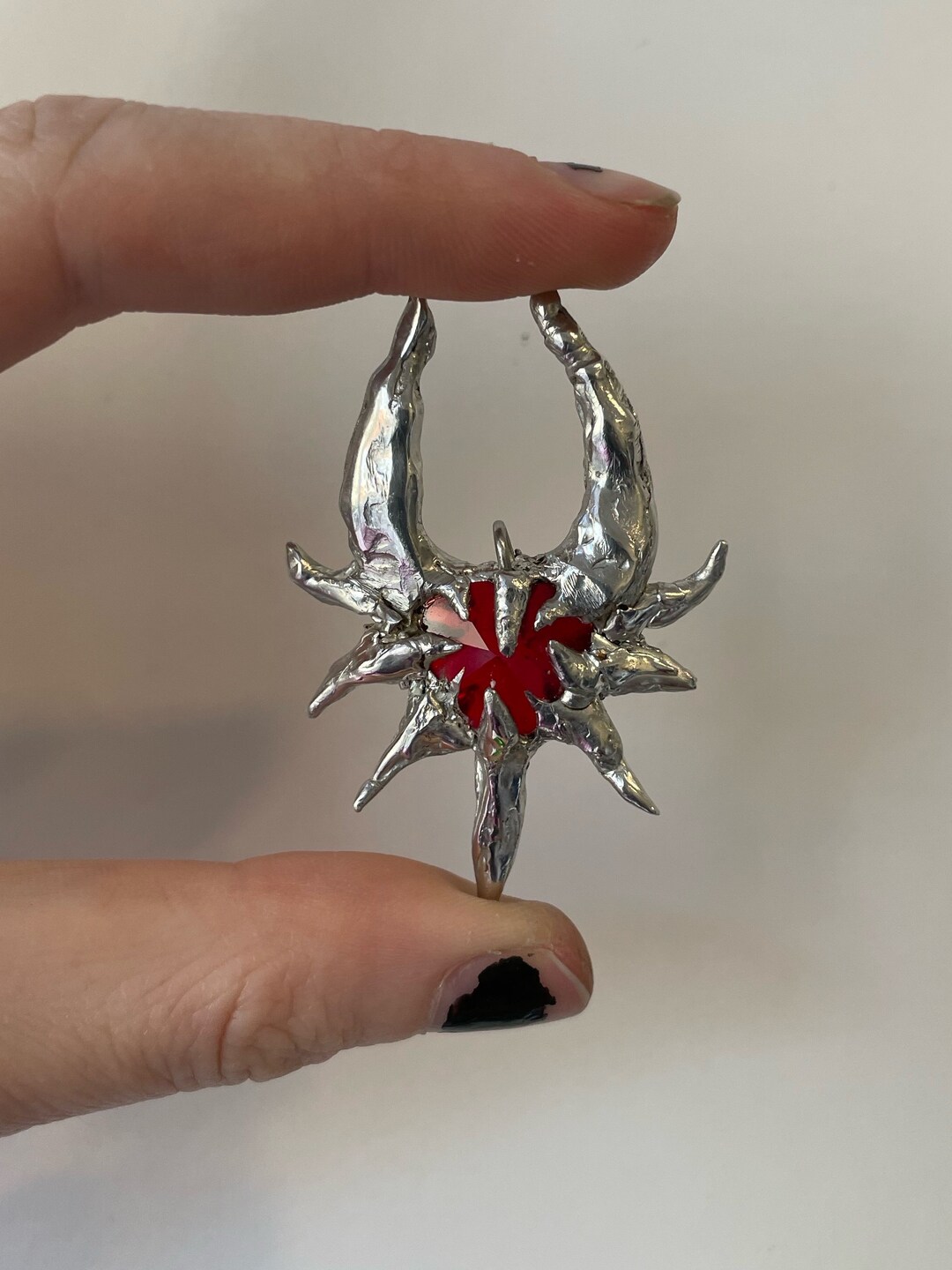 Cuernos Extra Con Pinchos Corazón De Cristal - Etsy