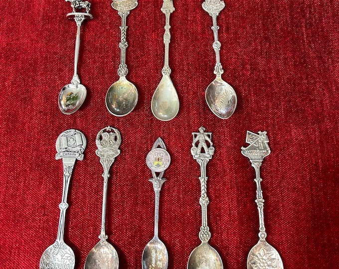 50 Souvenir Spoons, Variety Grab Bag Allotment of 50 Collectible ...
