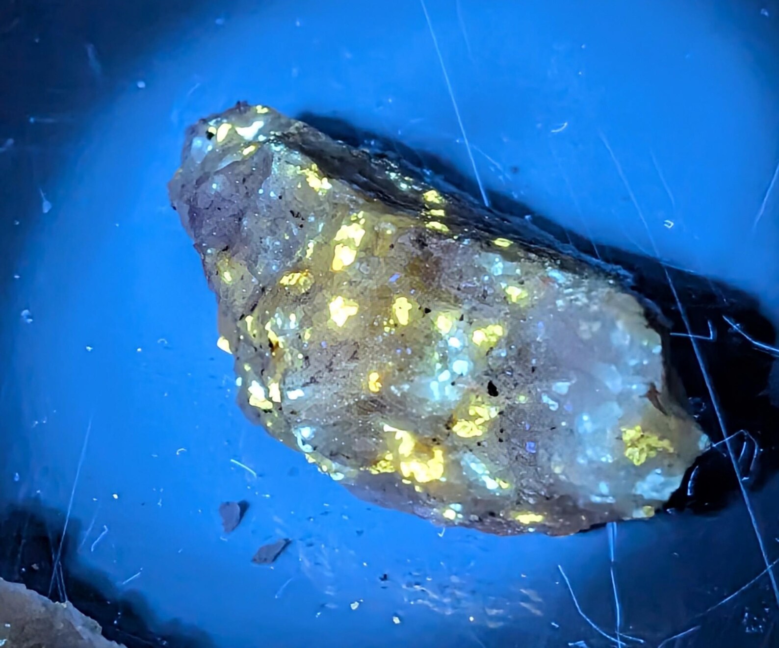 Phlogopite and Diopside “starry Night” - UV Fluorescent Minerals From ...