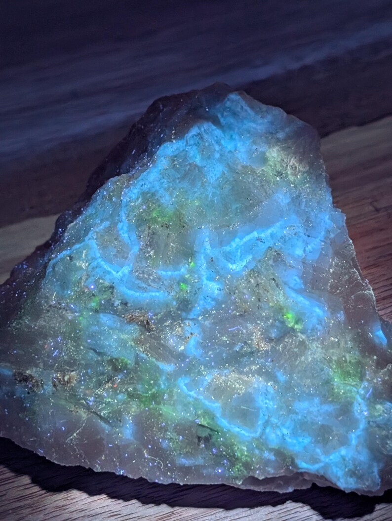 UV Reactive Prehnite (blue) on Wollastonite Host Rock From Diana NY - Etsy