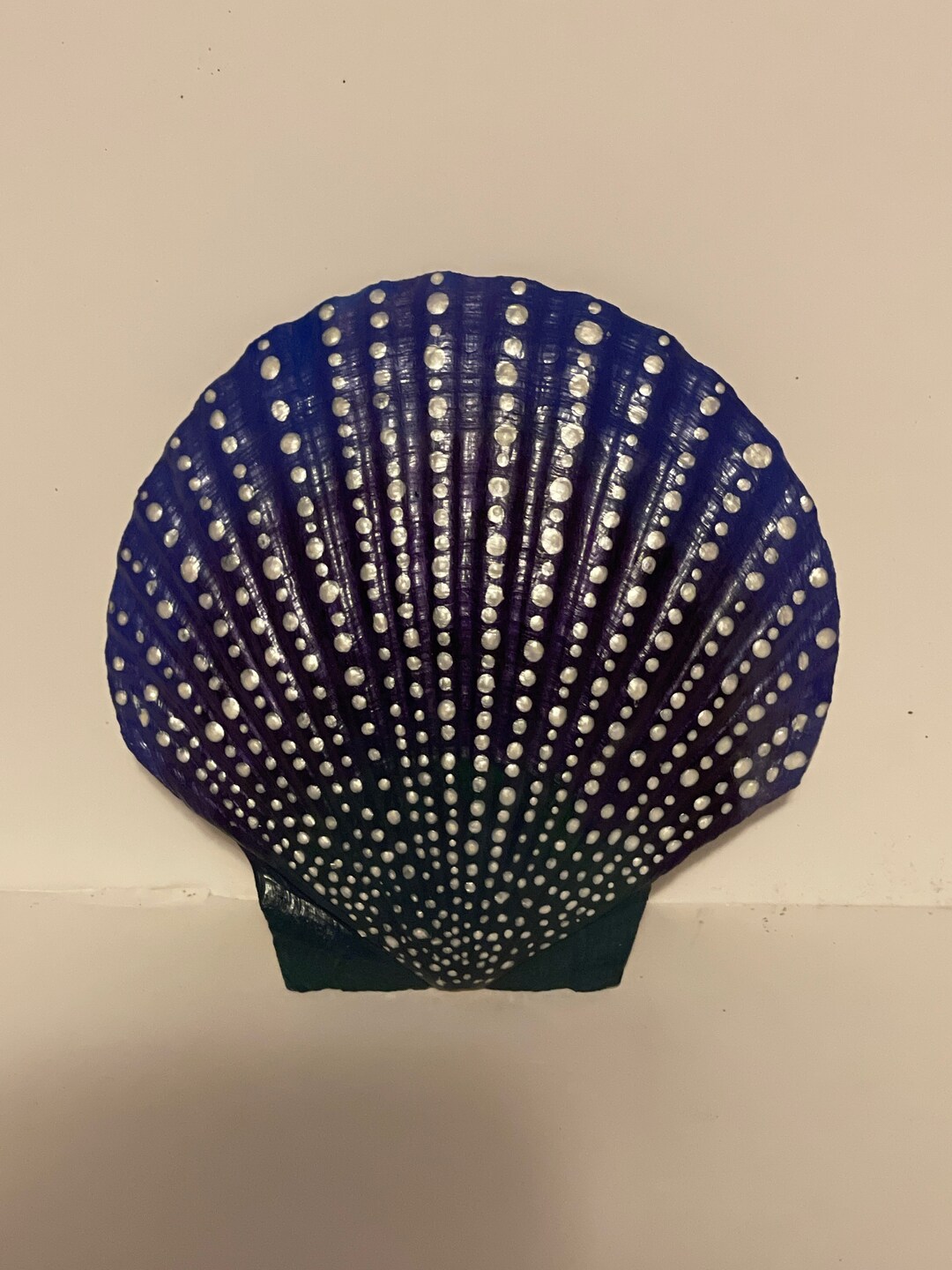 Hand Painted Scallop Clam Shell Sea Shell , Desk Art , Shelf Art , Wall ...