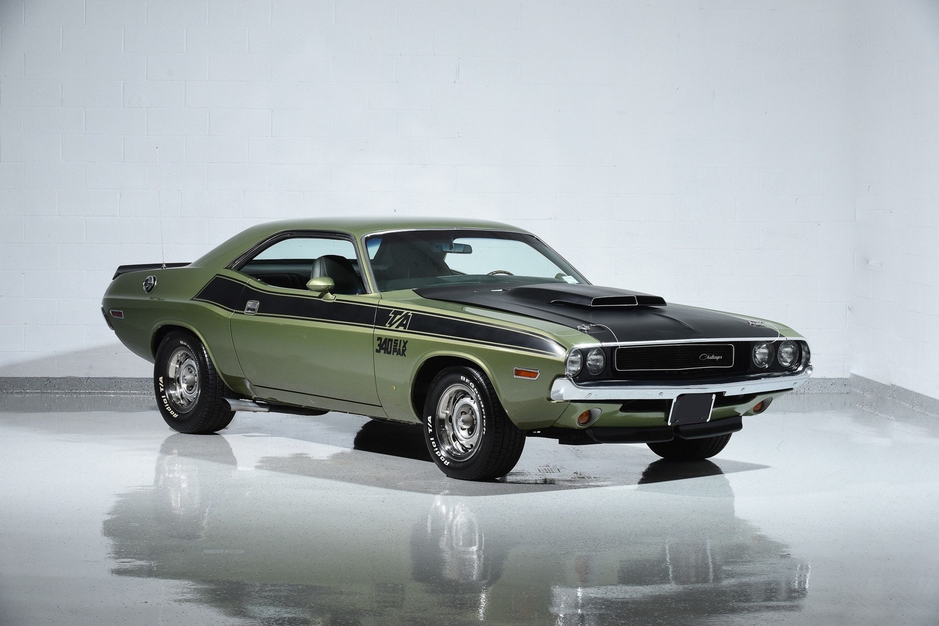 1970 Dodge Challenger T/A (green) 24 X 36 Inch Poster Beautiful! - Etsy